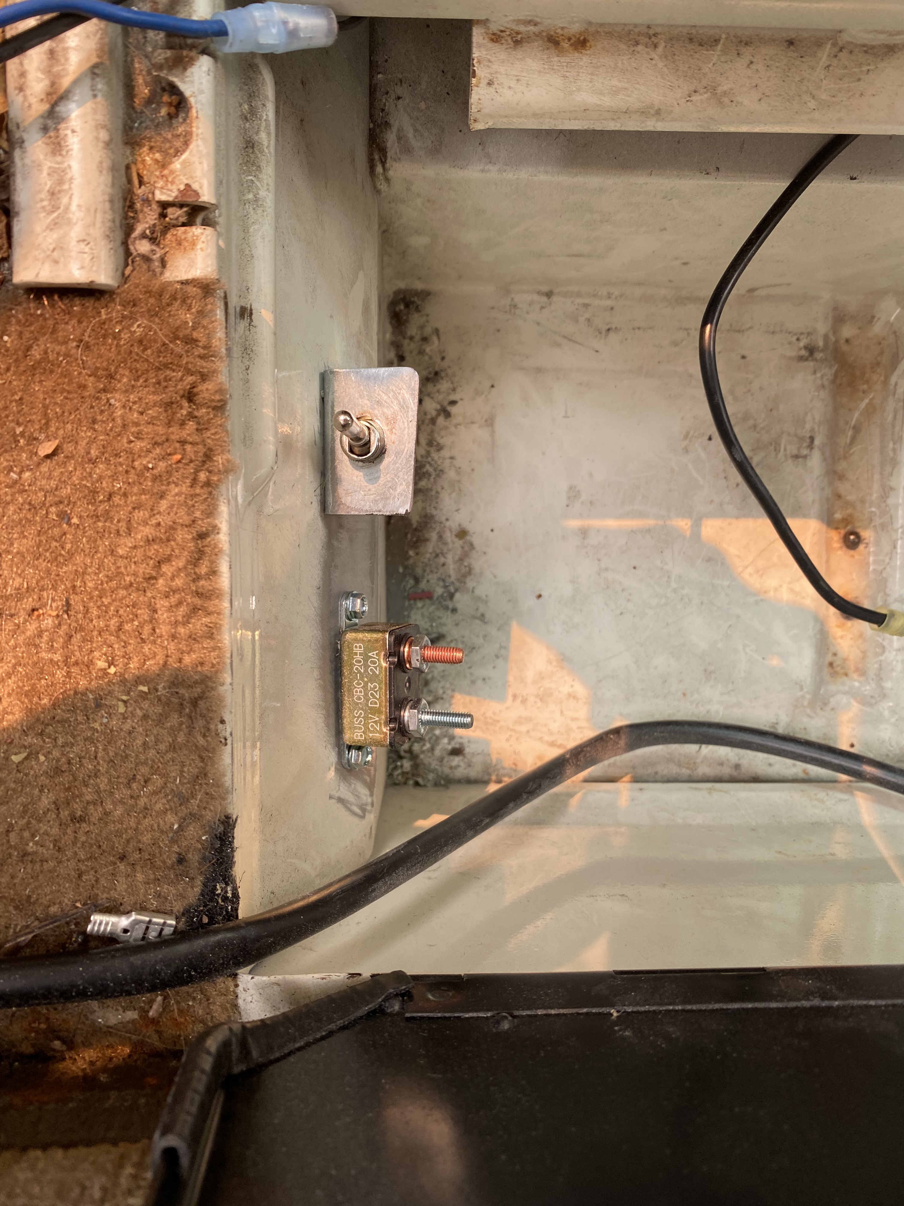 Getting Cool (cool food that is) Hack #4: Vanagon Refrigerator Upgrade ...